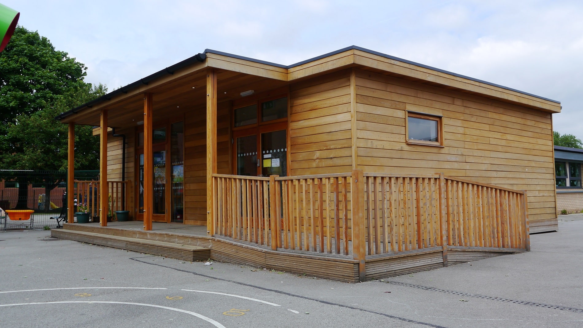 Rolls Crescent Primary School Manchester - Video | The Learning Escape