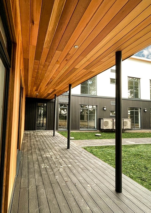 English Classroom Block at Ratcliffe College | TGEscapes